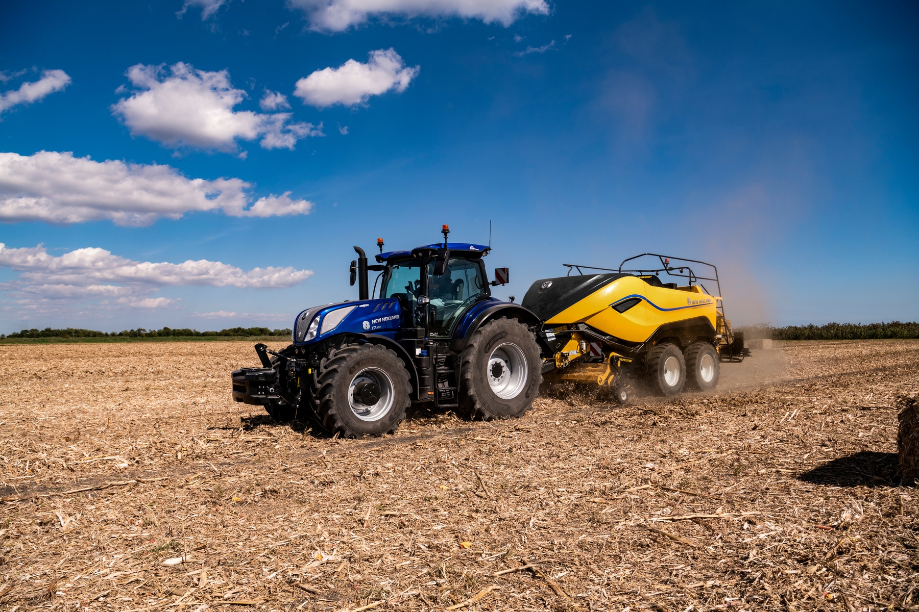 New Holland jaunie produkti un inovācijas izstādē Agritechnica 2023 ...
